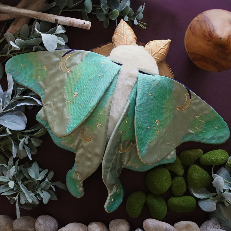 3D Moth Plush (Stuffed) – Urban Threads